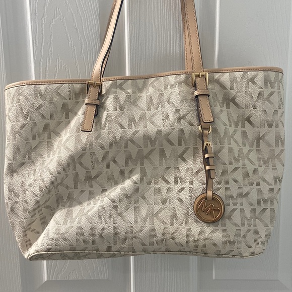 MICHAEL Michael Kors | Bags | Michael Kors Cream Bag | Poshmark
